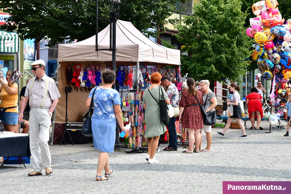 Stragany na Placu Wolności. Trwa odpust parafii św. Wawrzyńca [ZDJĘCIA ...