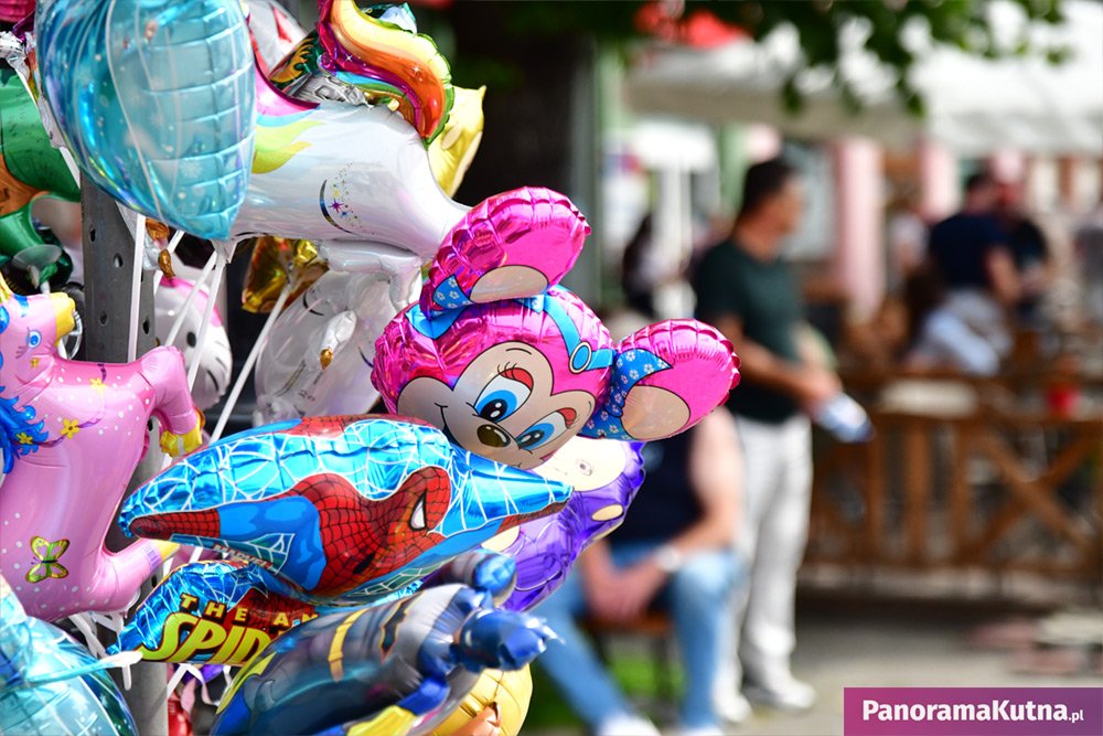 Stragany na Placu Wolności. Trwa odpust parafii św. Wawrzyńca [ZDJĘCIA ...