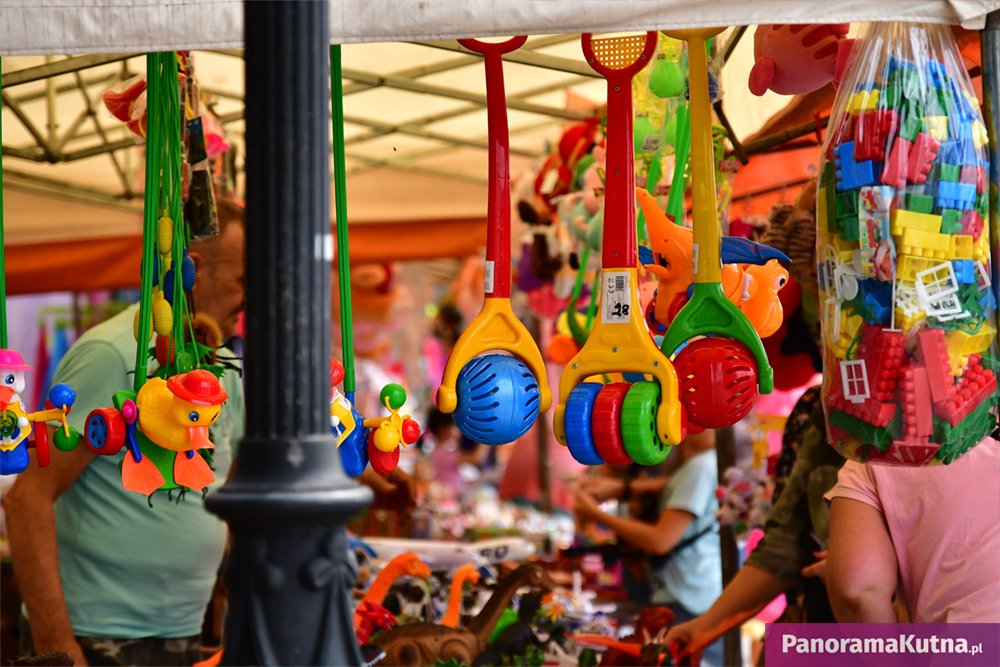 Stragany na Placu Wolności. Trwa odpust parafii św. Wawrzyńca [ZDJĘCIA ...